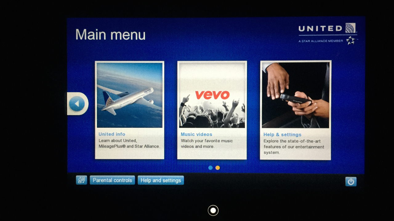 Como é voar no United 787 Dreamliner? - INTERFACES