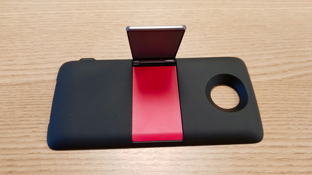 Gadget do dia: Moto Snap Power Pack & TV Digital - INTERFACES