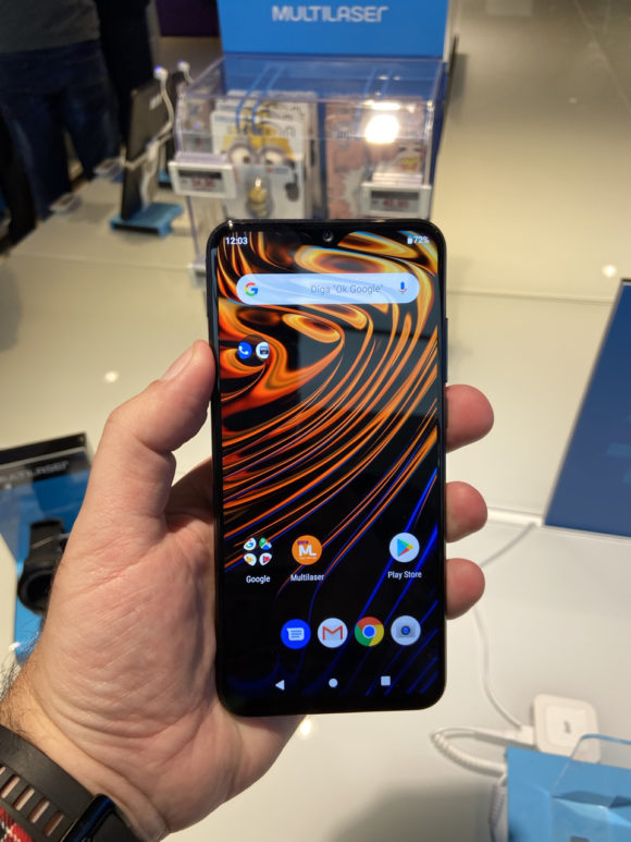 Multilaser lança smartphone H e abre loja em São Paulo - INTERFACES