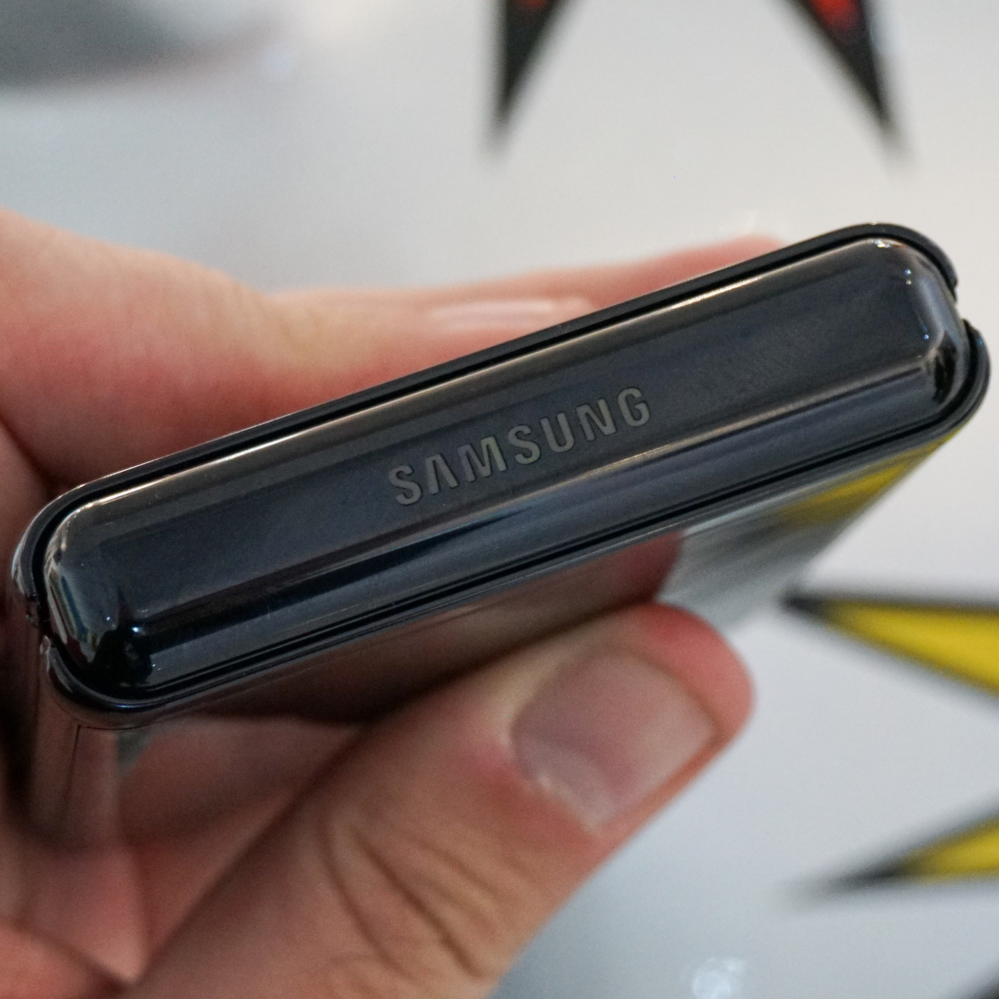 1 hora com o Samsung Galaxy Z Flip - INTERFACES